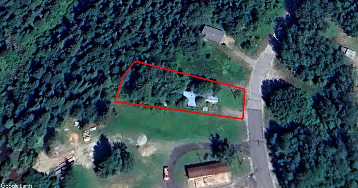 Tax Sale in Ear Falls, Ontario | 77 forest dr, ear falls | Tax Sales Hub